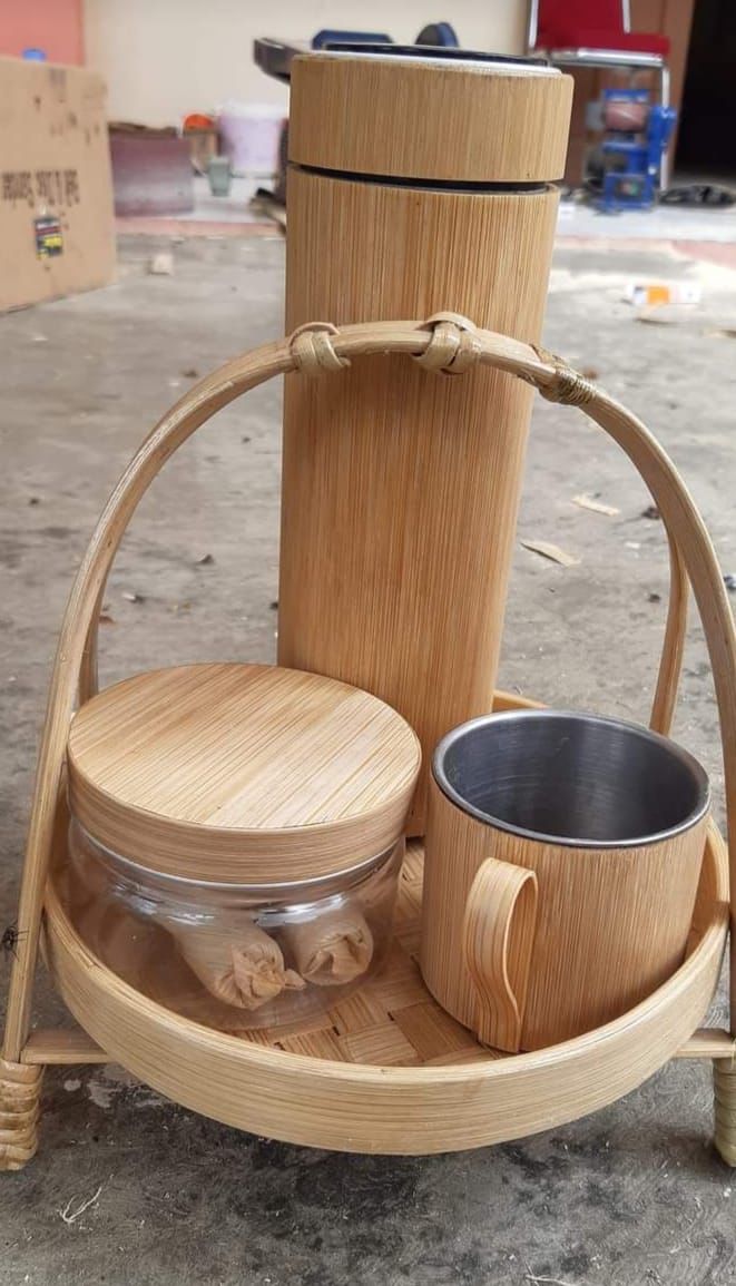 Casing Tumbler, Kerajinan Tangan Bambu Karya Disabilitas Bandung Barat ...