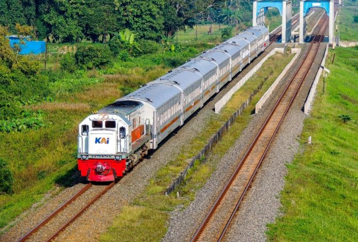Gapeka 2025 Hadir, Perjalanan Kereta Jadi Lebih Cepat dan Banyak Rute Baru – jabarekspres.com