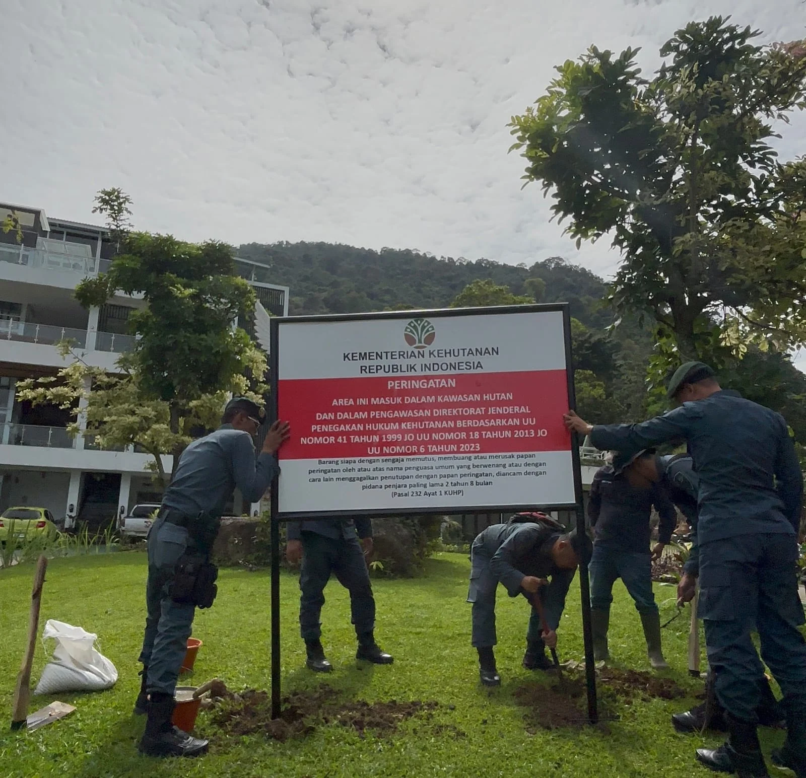 Penyegelan Villa di Puncak Bogor Dinilai Belum Tuntaskan Masalah, Dedi ...