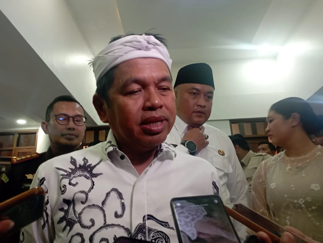 Dedi Mulyadi Larang Penggalangan Dana di Jalan Raya, Ini Alasannya! – jabarekspres.com