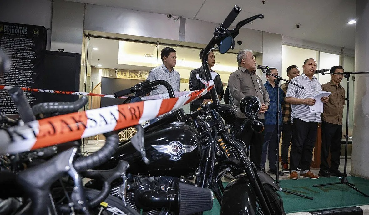 Kasus Dugaan Suap CPO, Kejagung Beberkan Sumber Dana ke Tiga Hakim PN ...