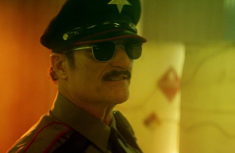 Sinopsis Film Officer Downe (2016): Aksi Brutal Polisi Abadi Melawan ...