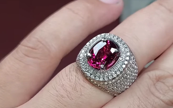 10 Jenis Batu Akik Merah yang Paling Diburu Kolektor – jabarekspres.com