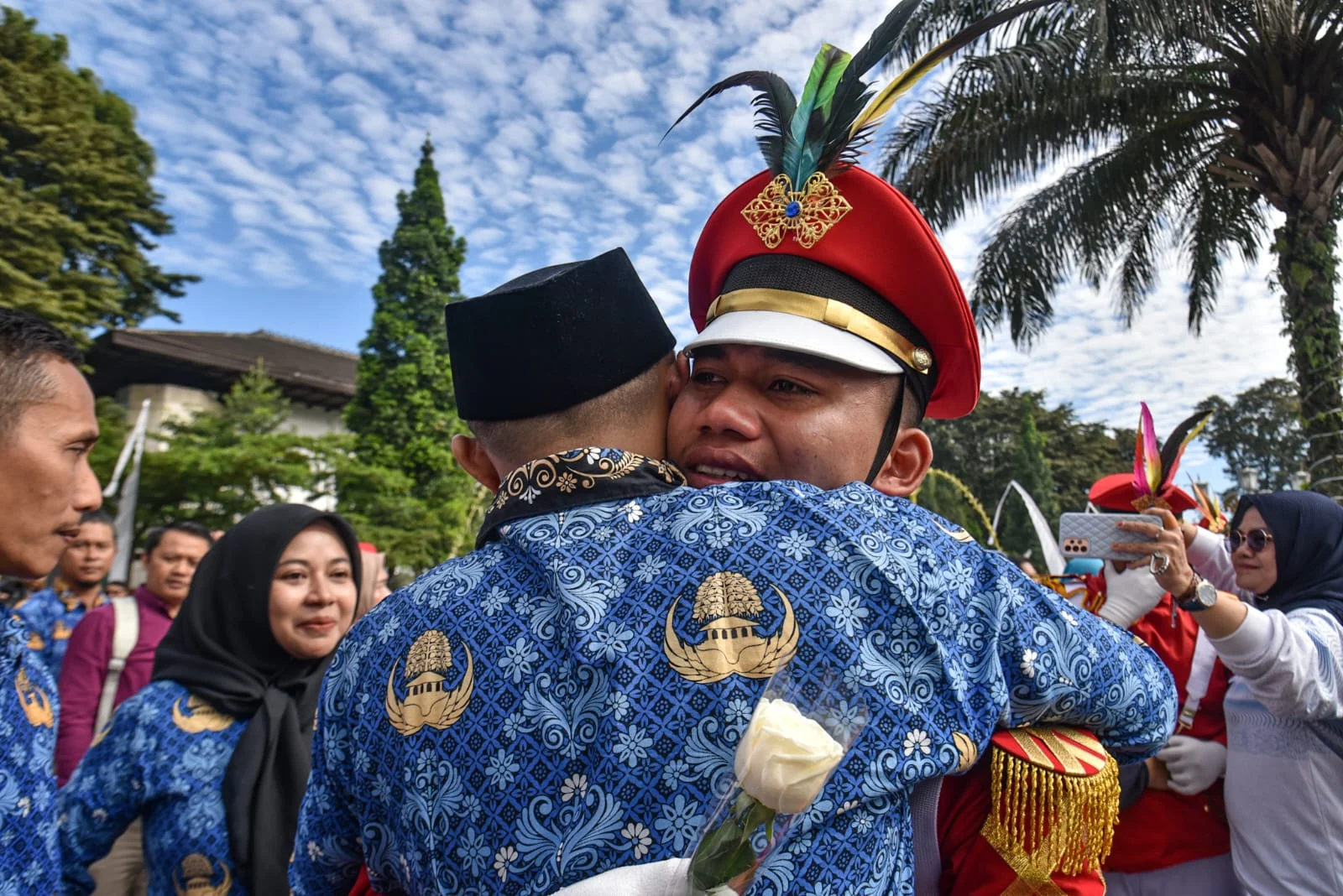 Siswa Sekolah yang Dikirim ke Barak Militer jadi Petugas Upacara, Orang Tua Terharu ...