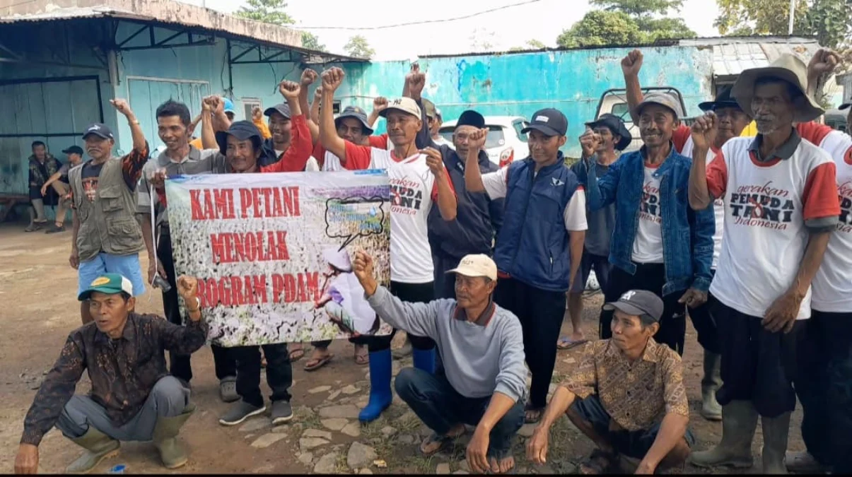 Warga Demo Tolak Pembangunan Galian SPAM di Pacet Bandung, Ini ...