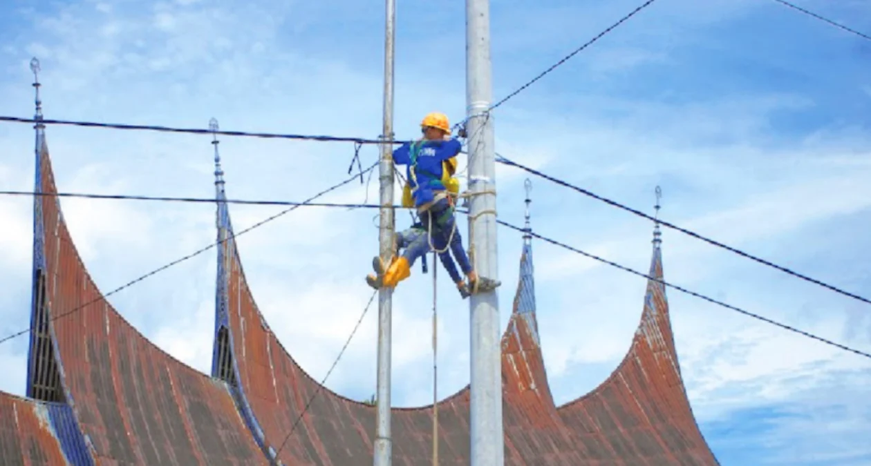 Update Tarif Listrik PLN Terbaru 2025 untuk Pelanggan Subsidi dan Non ...