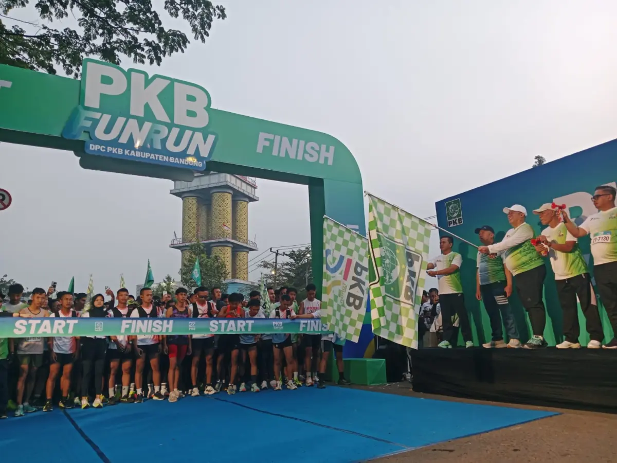 10 Ribu Peserta Semarakkan PKB Fun Run 2025, Kang Cucun : Terima Kasih ...