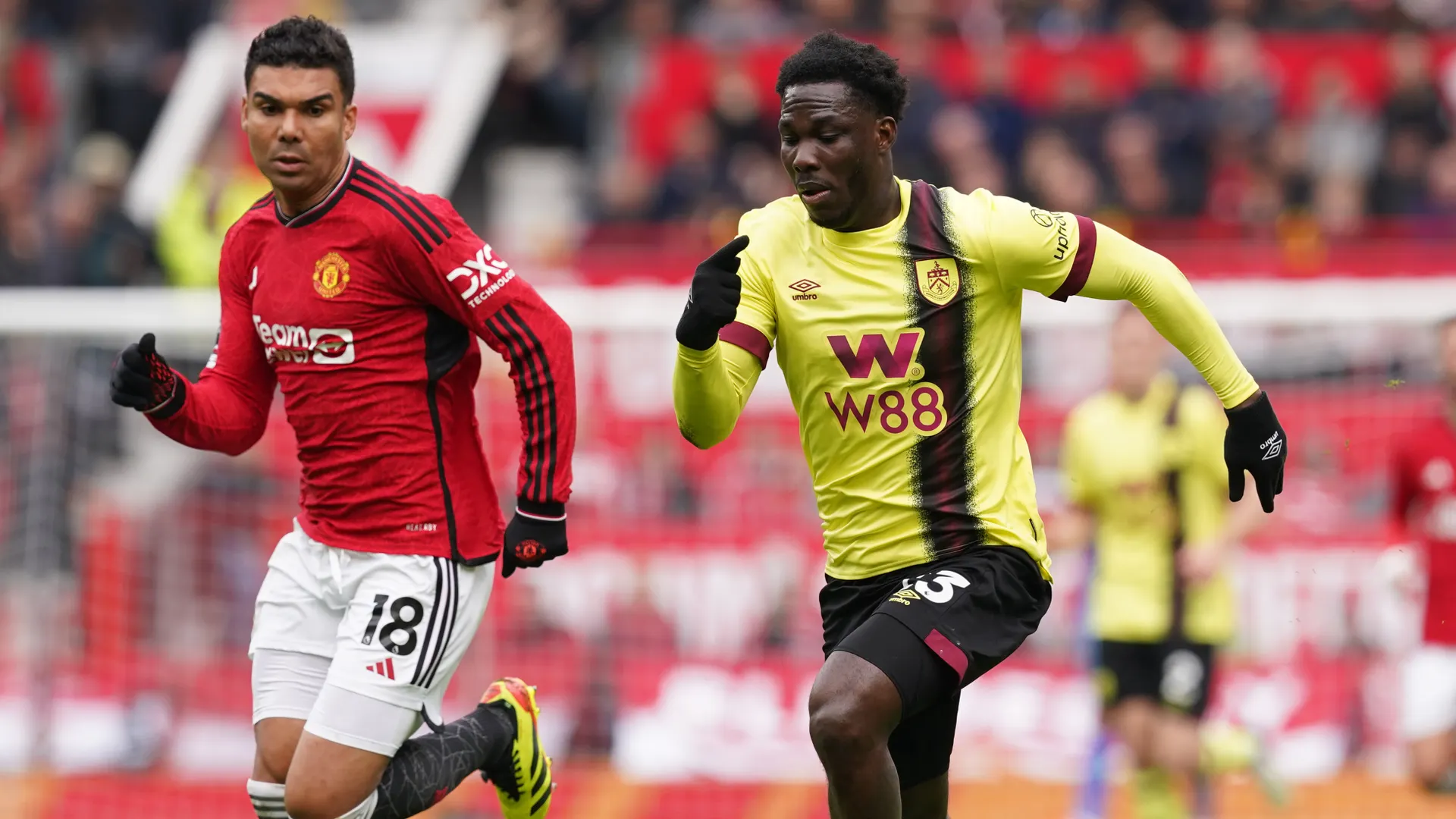 Klik Link Live Streaming MU vs Burnley Pertandingan Premier League 2025 ...