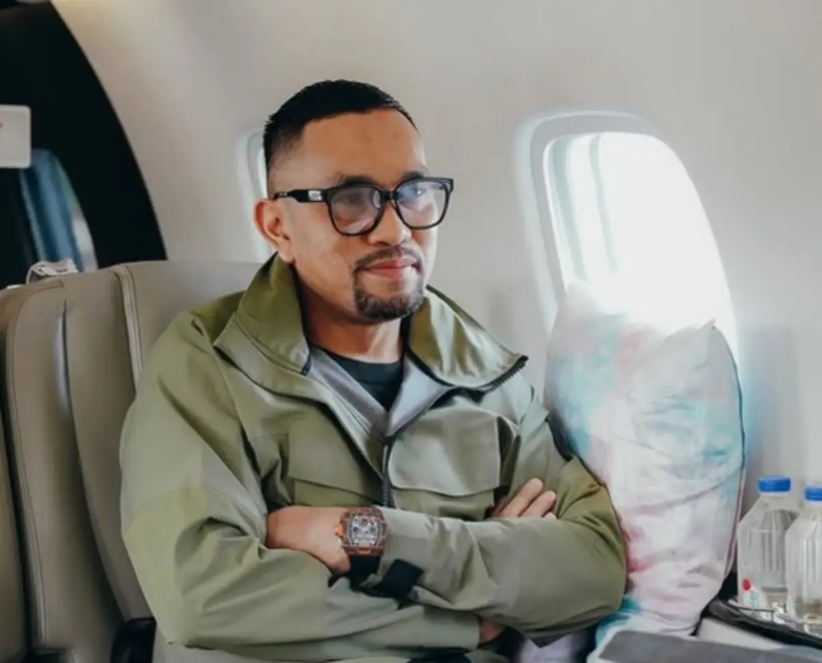 Apa Isi Flashdisk Ahmad Sahroni, Benarkah Berisi Data Krusial Negara ...