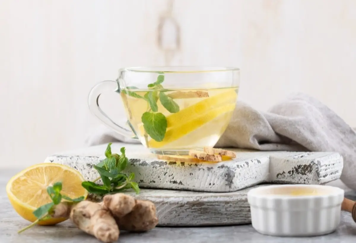 7 Minuman Alami untuk Meredakan Panas Dalam dan Sakit Tenggorokan ...