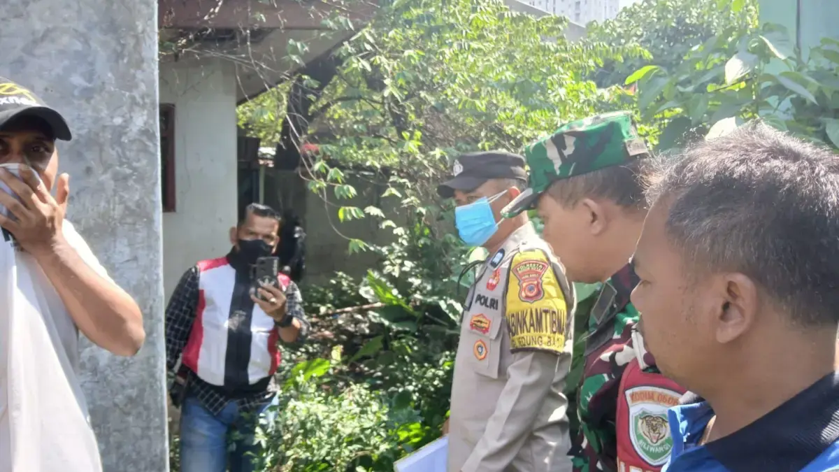 Geger! Ditemukan Mayat Seorang Pria Gantung Diri di Tanah Sereal Bogor, Polisi Lakukan Evakuasi ...