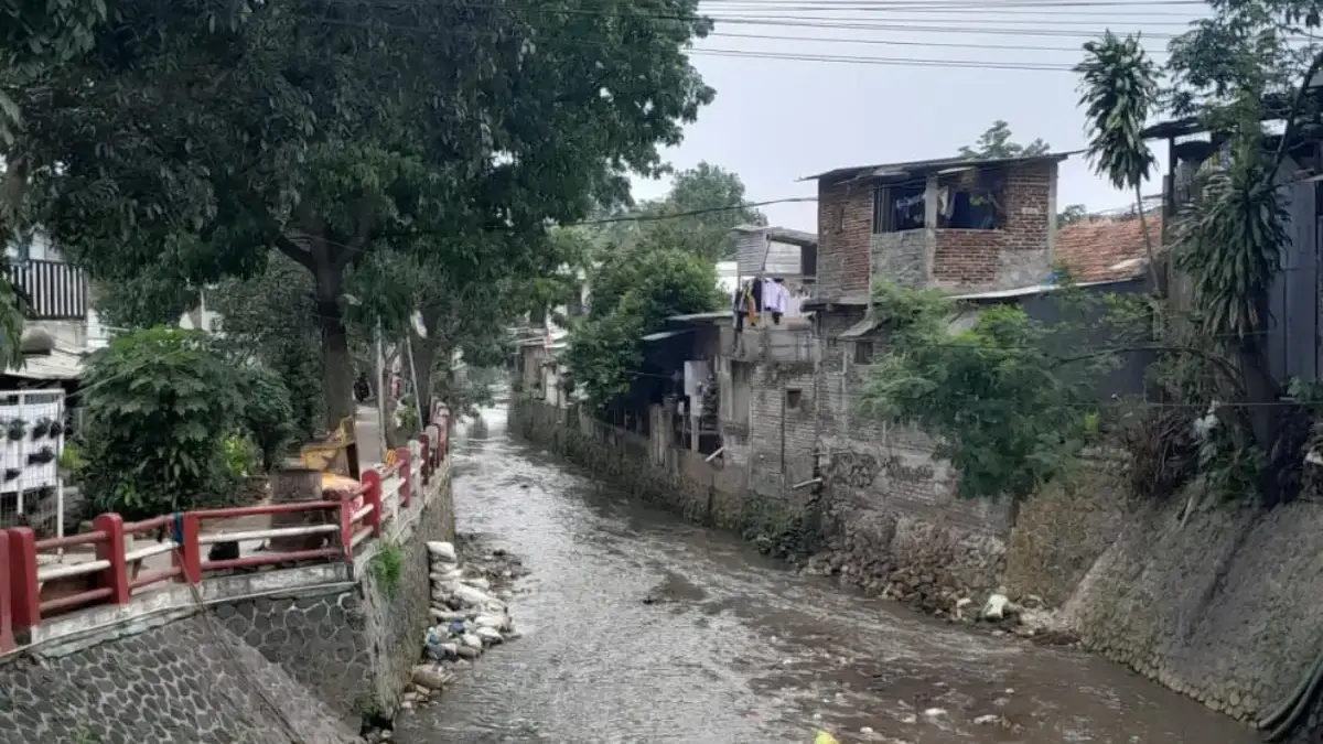 Kualitas Air Sungai Cimahi Terburuk di Jawa Barat, Jadi Sorotan ...