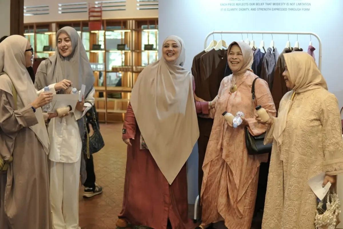 Haadiya Syari Hadirkan Makna Baru Modest Fashion Indonesia Jelang ...