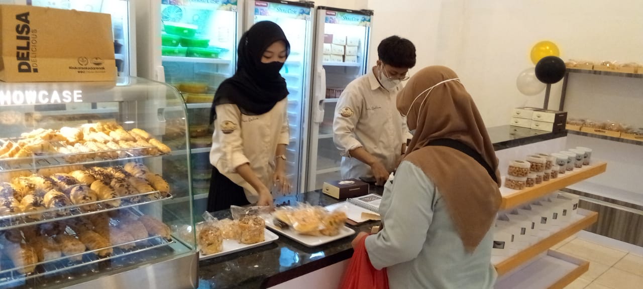 Buka Cabang Baru, Delisa Delicious Tawarkan Promo Beli 2 dapat 3 Roti ...