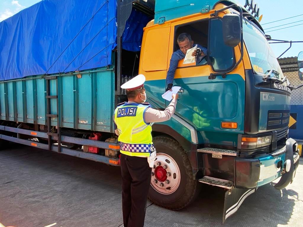 ASTRA Tol Cipali Bersama Polisi Jalan Raya Gelar Operasi Penindakan ...