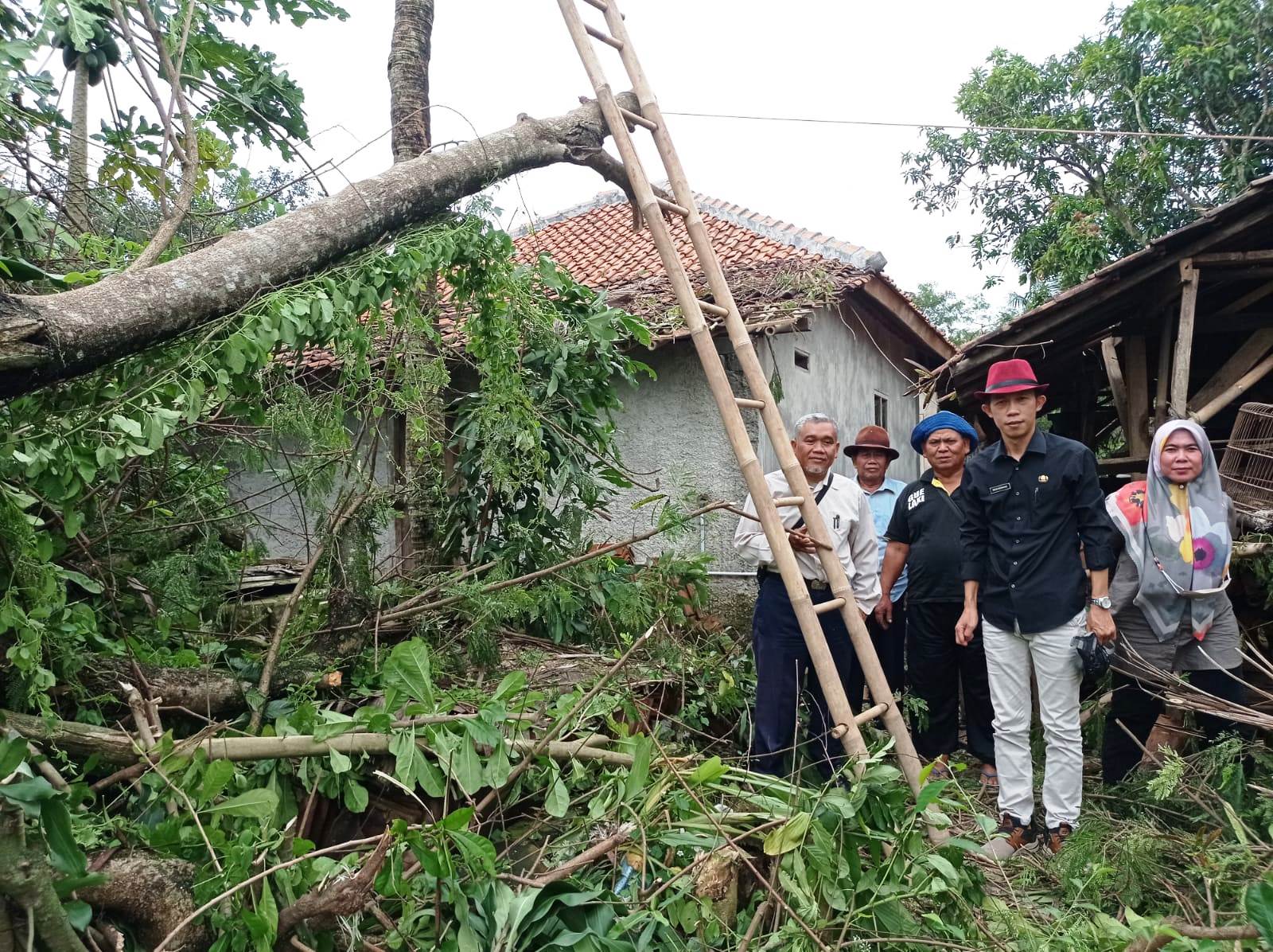 Waspada Angin Puting Beliung – Pasundan Ekspres