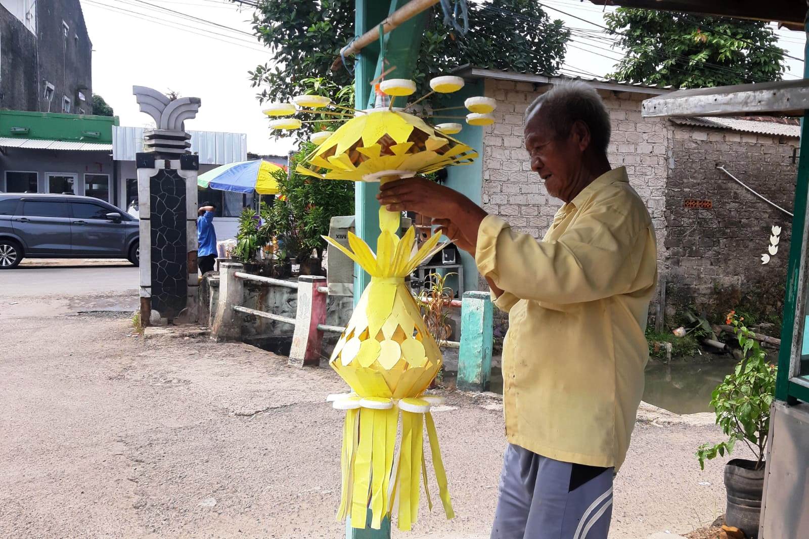 Penjual Janur di Subang Mendulang Berkah Saat Musim Nikah, Kamu Kapan ...