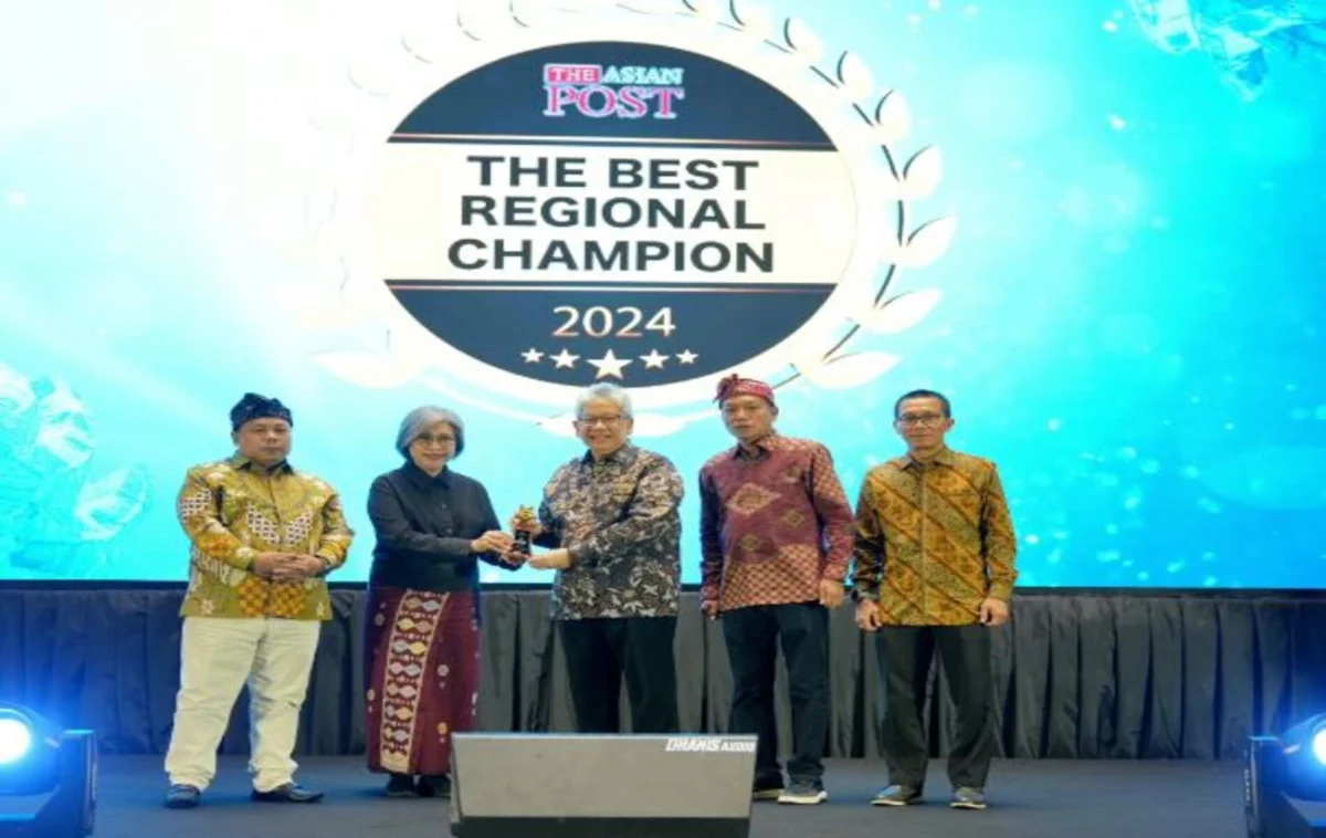 Bank bjb Raih 2 Penghargaan dalam Ajang The Best Regional Champion 2024 – Radar Garut