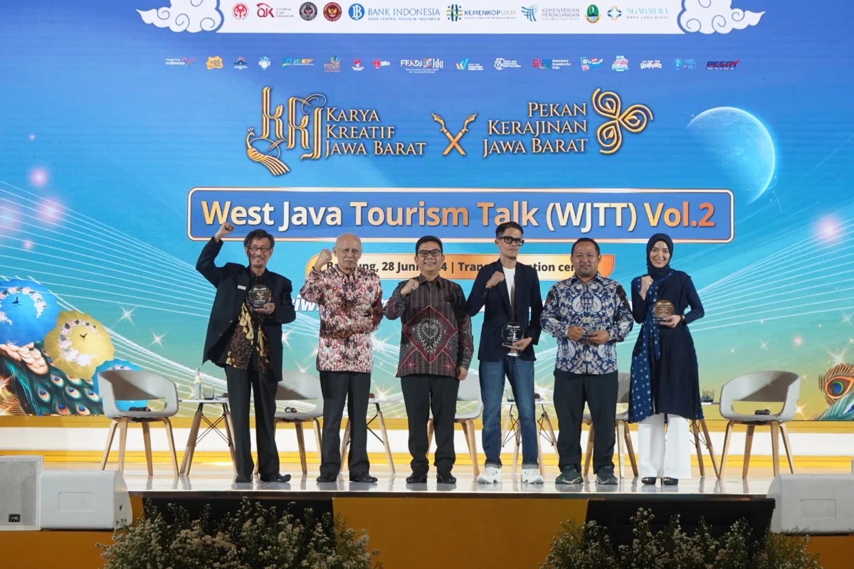 Menggali Peluang dan Tantangan Pariwisata Jawa Barat sebagai Sumber ...
