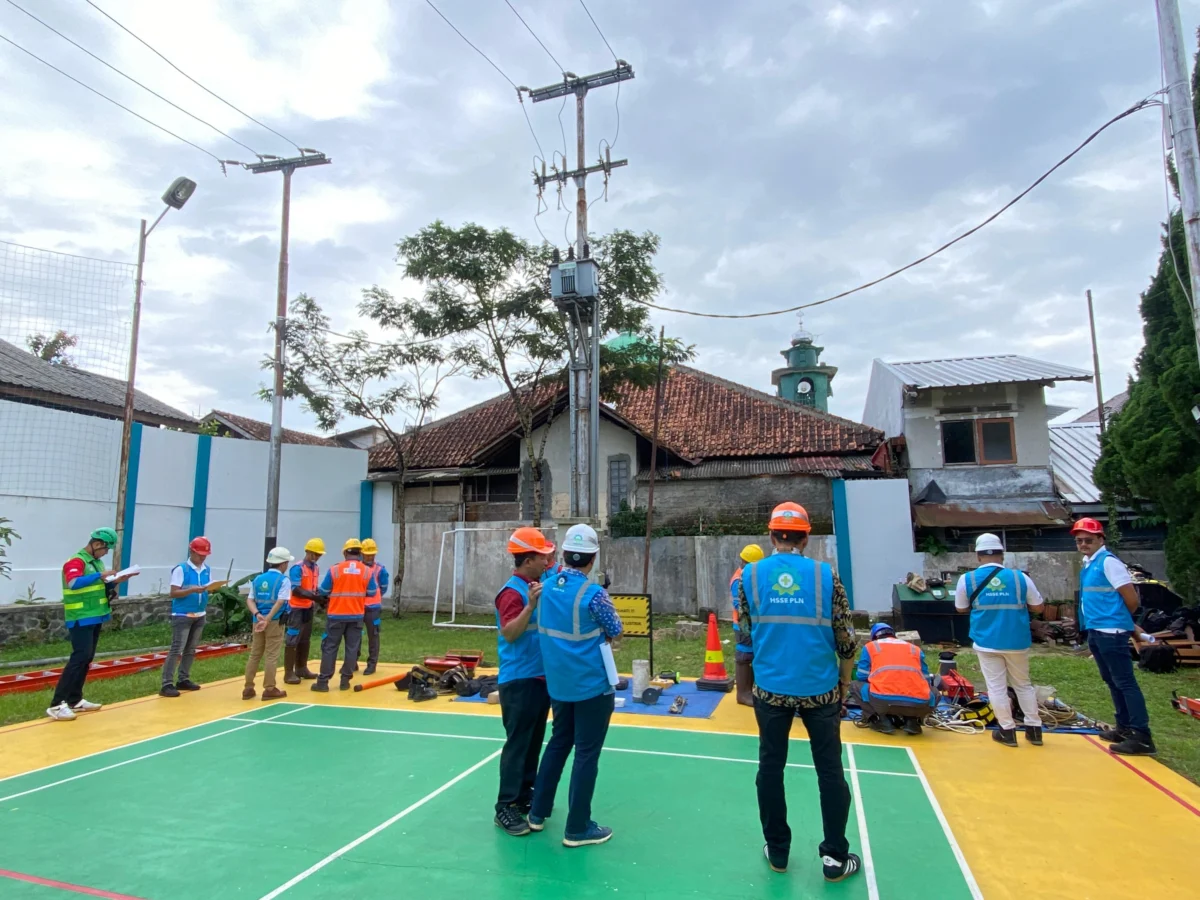 PLN UP3 Sukabumi Gelar Akademi Yantek, Dorong Kompetensi Petugas Menuju ...