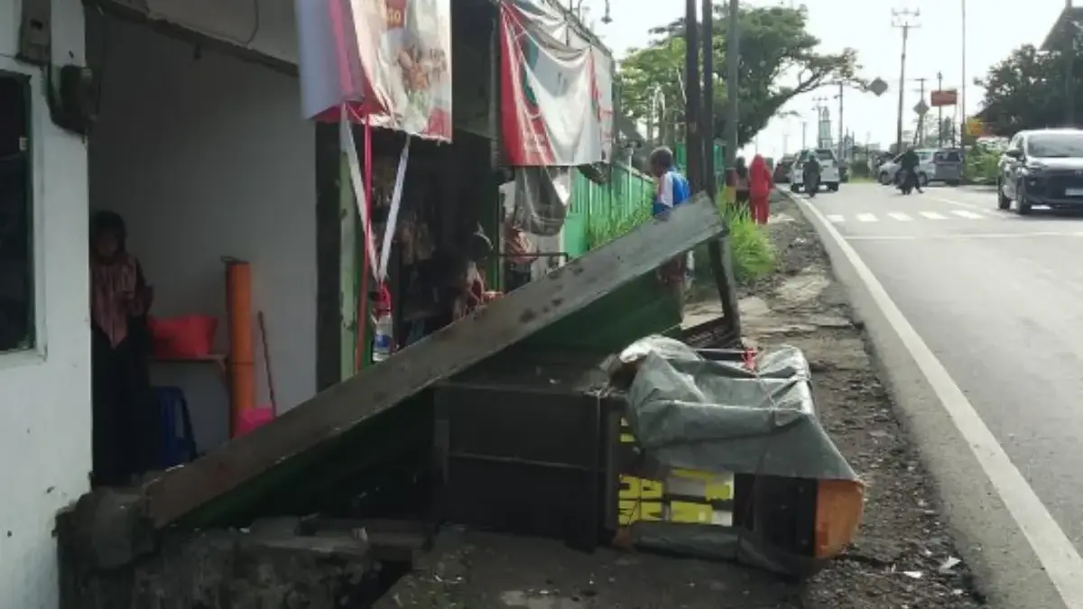 Tabung Gas 3 Kg Meledak, Pasutri di Sukaraja Alami Luka Serius ...