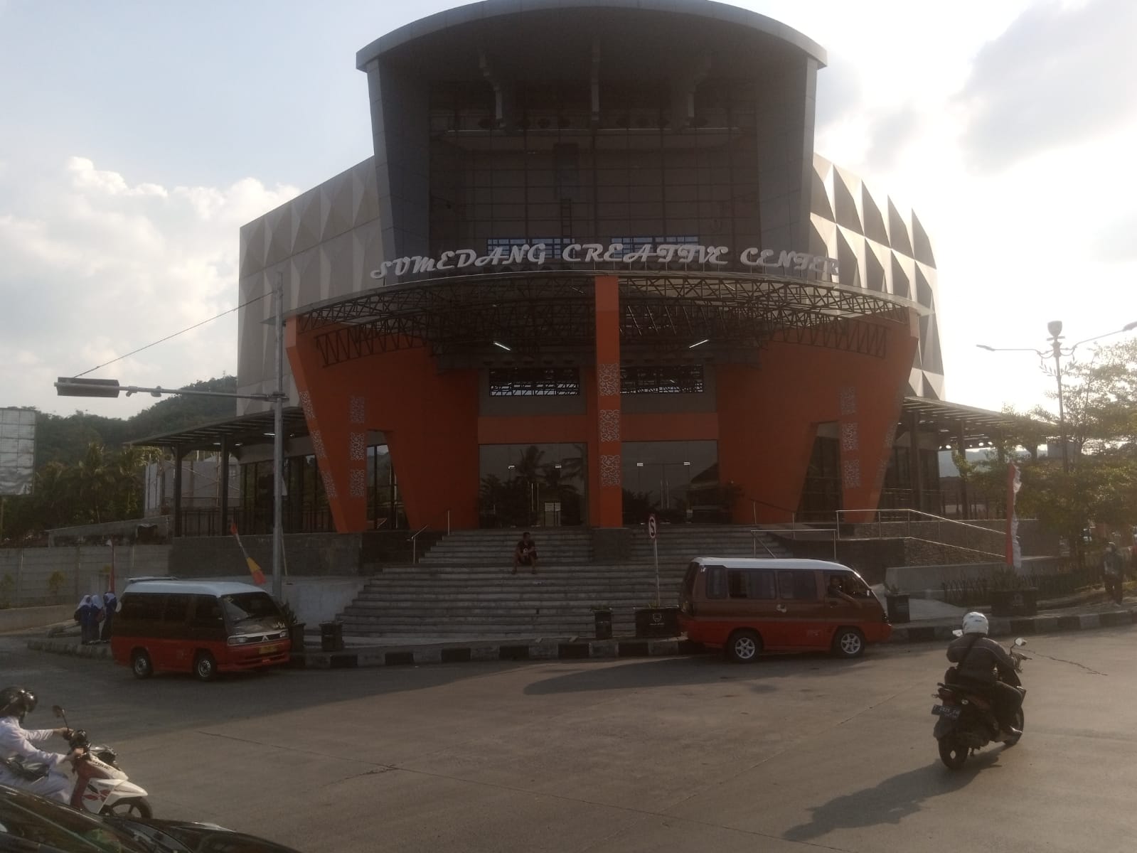 Sumedang Creative Center, Fasilitasi Insan-insan Kreatif – Sumedang Ekspres