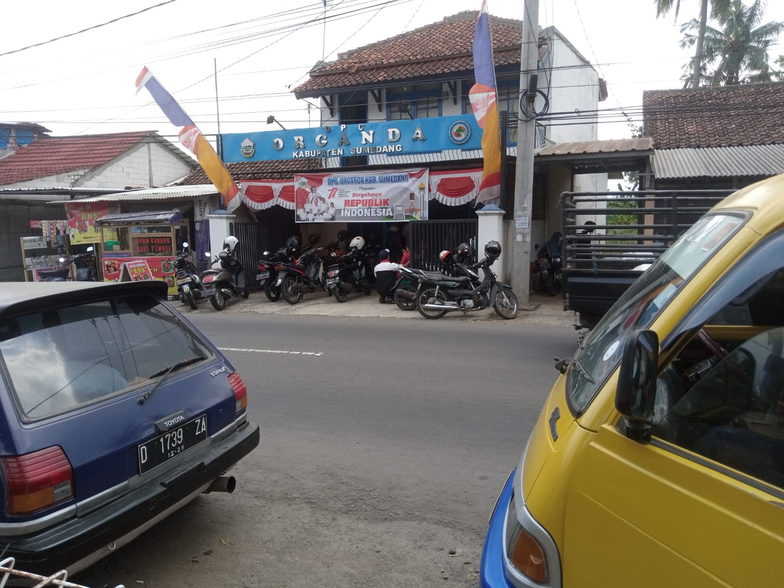 Angkot Tak Miliki Penumpang, Turun Sampai 60 Persen – Sumedang Ekspres