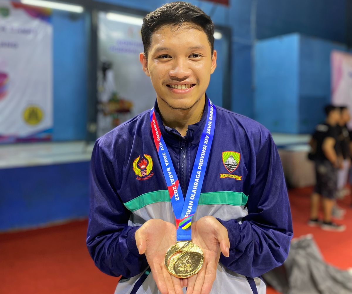 Atlet Anggar Sumedang Raih Emas di Porprov Jabar 2022 – Sumedang Ekspres