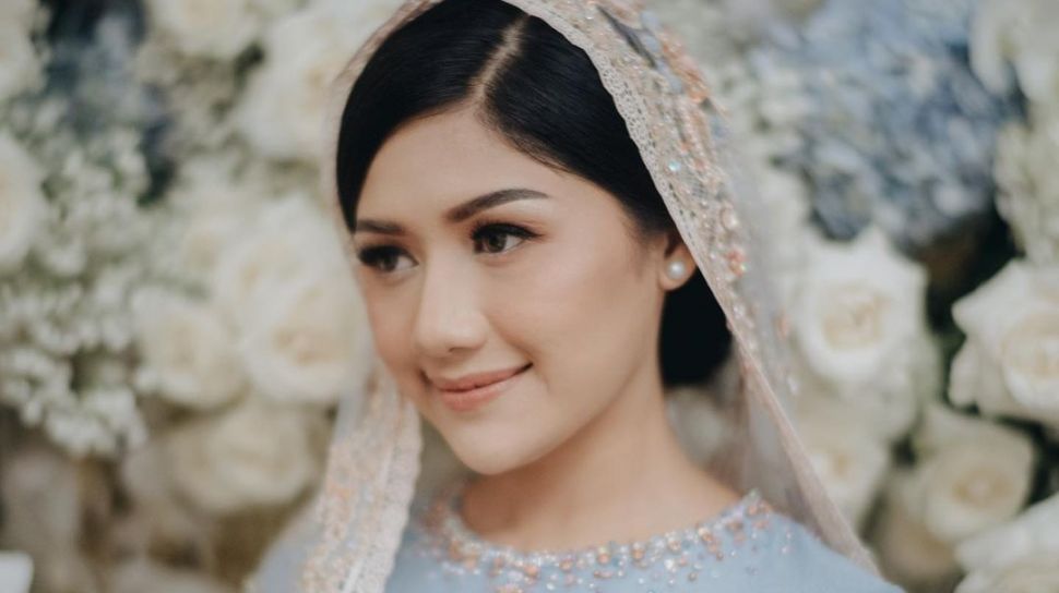 Mengenal Sosok Erina Gudono Menantu Presiden Jokowi – Sumedang Ekspres