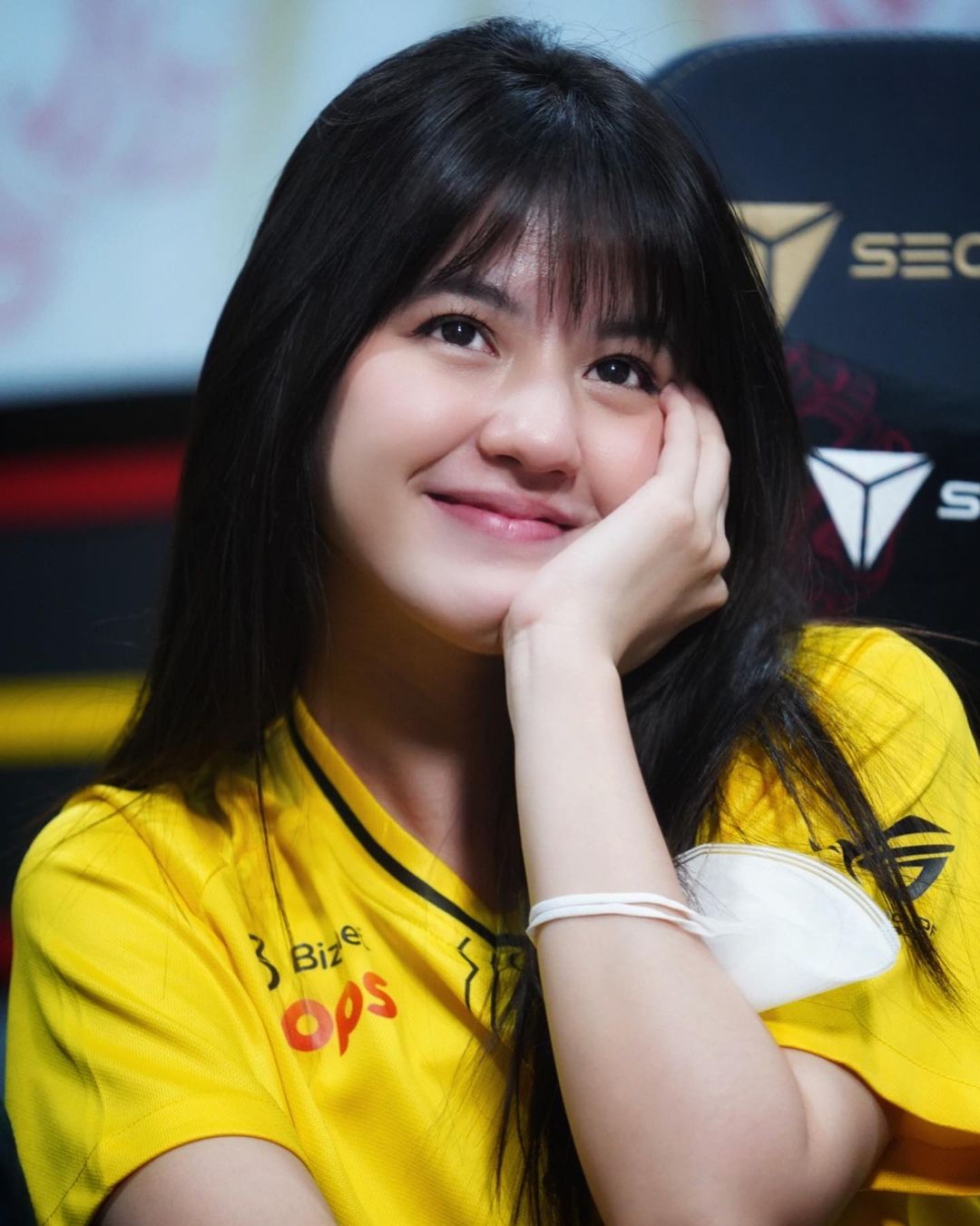 Foto Pilihan ONIC Vonzy, Cantik dan Imutnya Gak Ada Obat! – Sumedang Ekspres