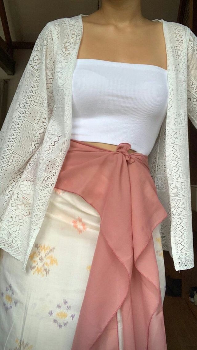 Inspirasi Mix and Match Outfit Berkain Batik Indonesia – Sumedang Ekspres