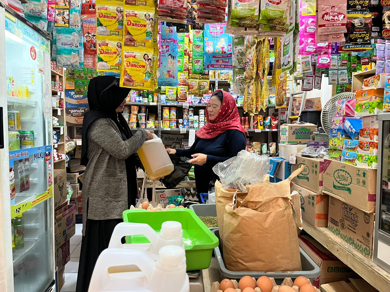 Minyak Goreng Bersubsidi Langka di Pasaran – Sumedang Ekspres