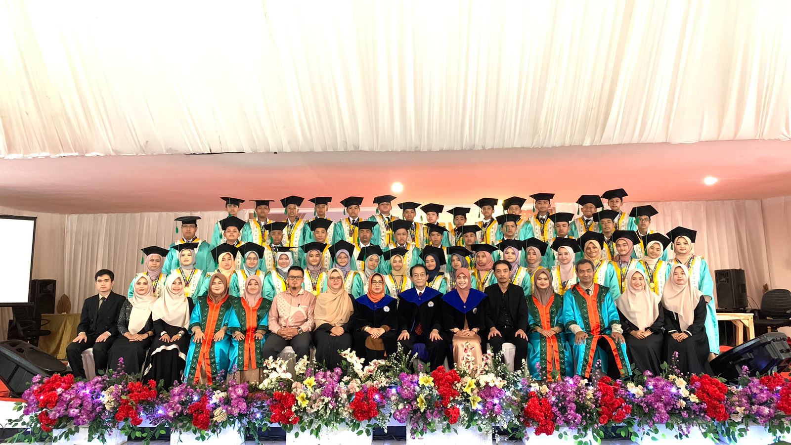 SD Ar Rafi BHS Sumedang Luluskan 45 Siswa – Sumedang Ekspres