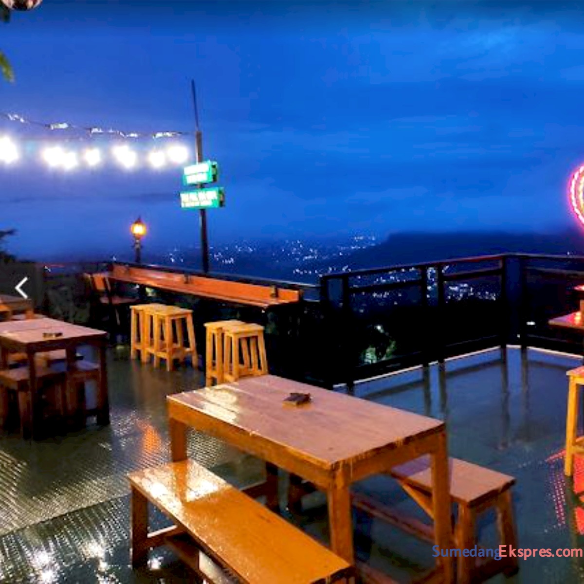 4 Cafe Dekat Exit Tol Sumedang Tempat Best View Alam Sumedang Hadirkan ...