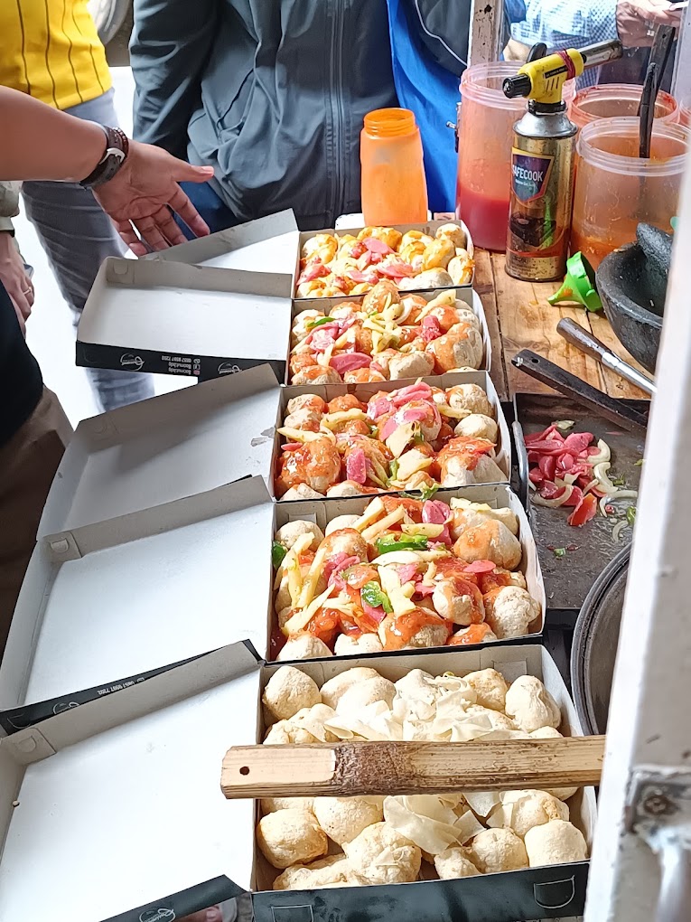 Bacimut Pizza Di Bandung Bikin Ketagihan – Sumedang Ekspres