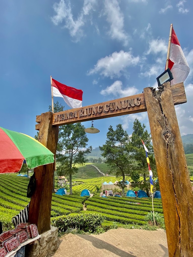 Harga Tiket Masuk (HTM) Wisata Ke Riung Gunung Pangalengan – Sumedang ...