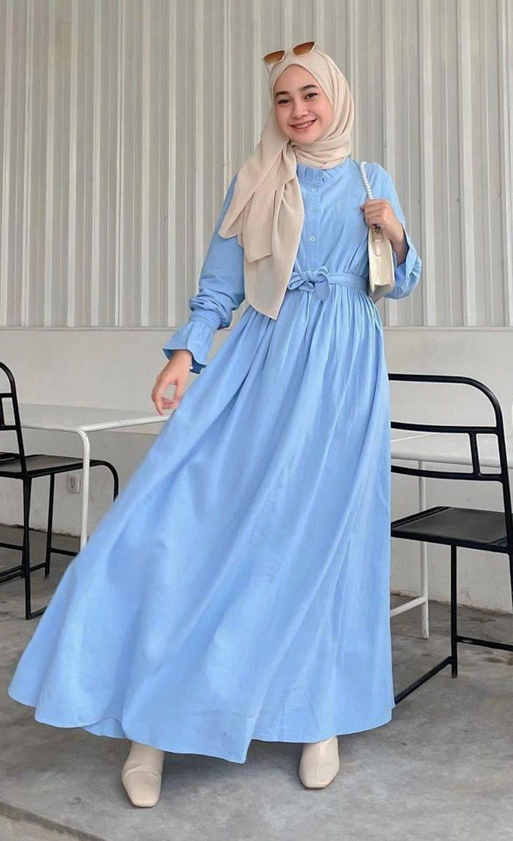 Gamis Biru Muda Cocok dengan Jilbab Warna Apa Ya? Mari Mari Dicek Sini ...