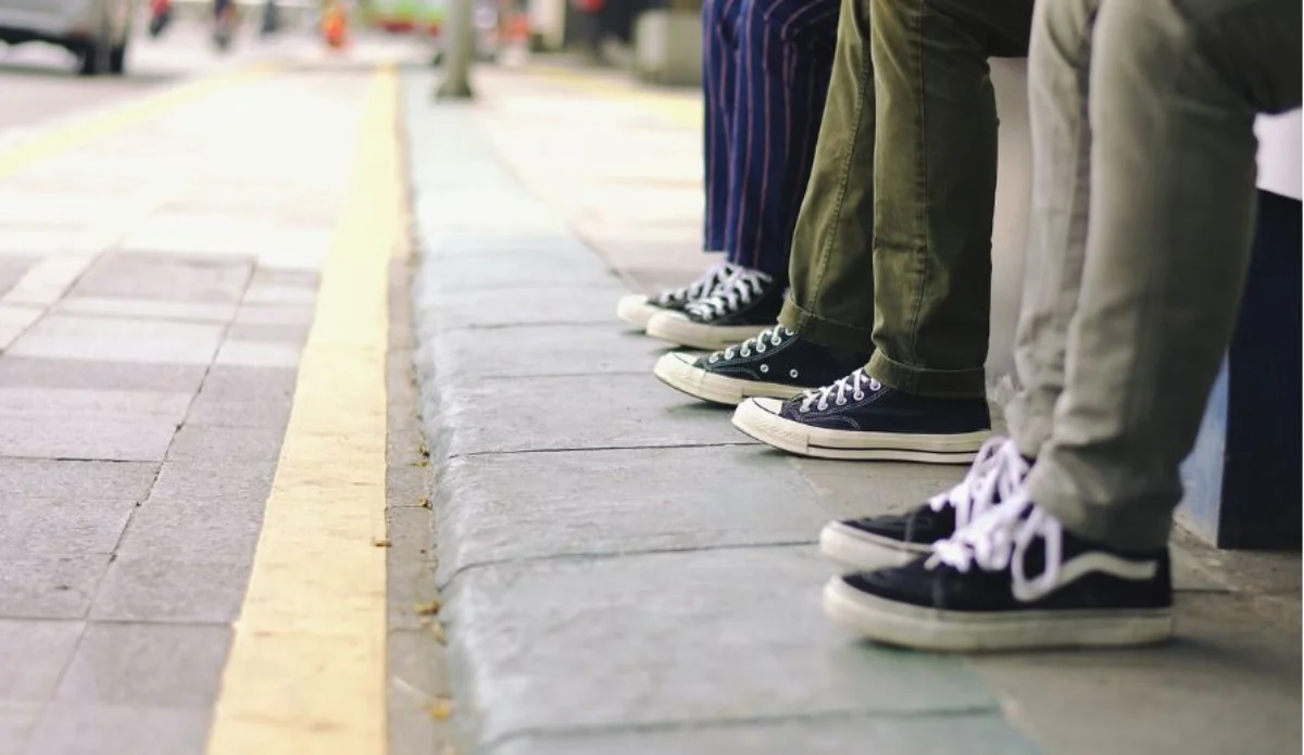 Rekomendasi 5 Jenis Sepatu Stylish untuk Buka Puasa Bersama yang Nyaman ...