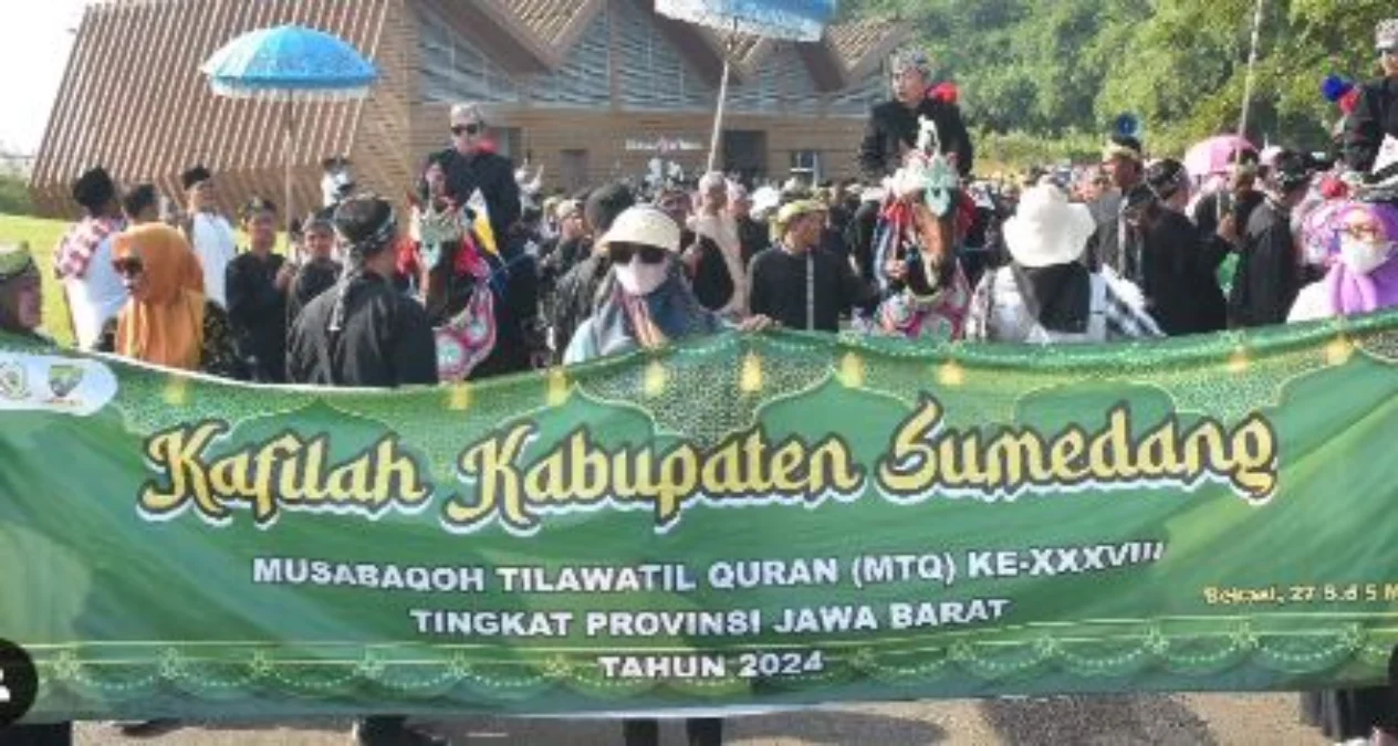 Kafilah Kabupaten Sumedang Memulai Gemilang di Pembukaan MTQ ke-38 ...