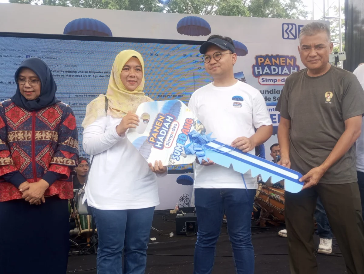 BRI Sumedang Tebar Hadiah Mobil, Sepeda Motor dan Puluhan Barang ...