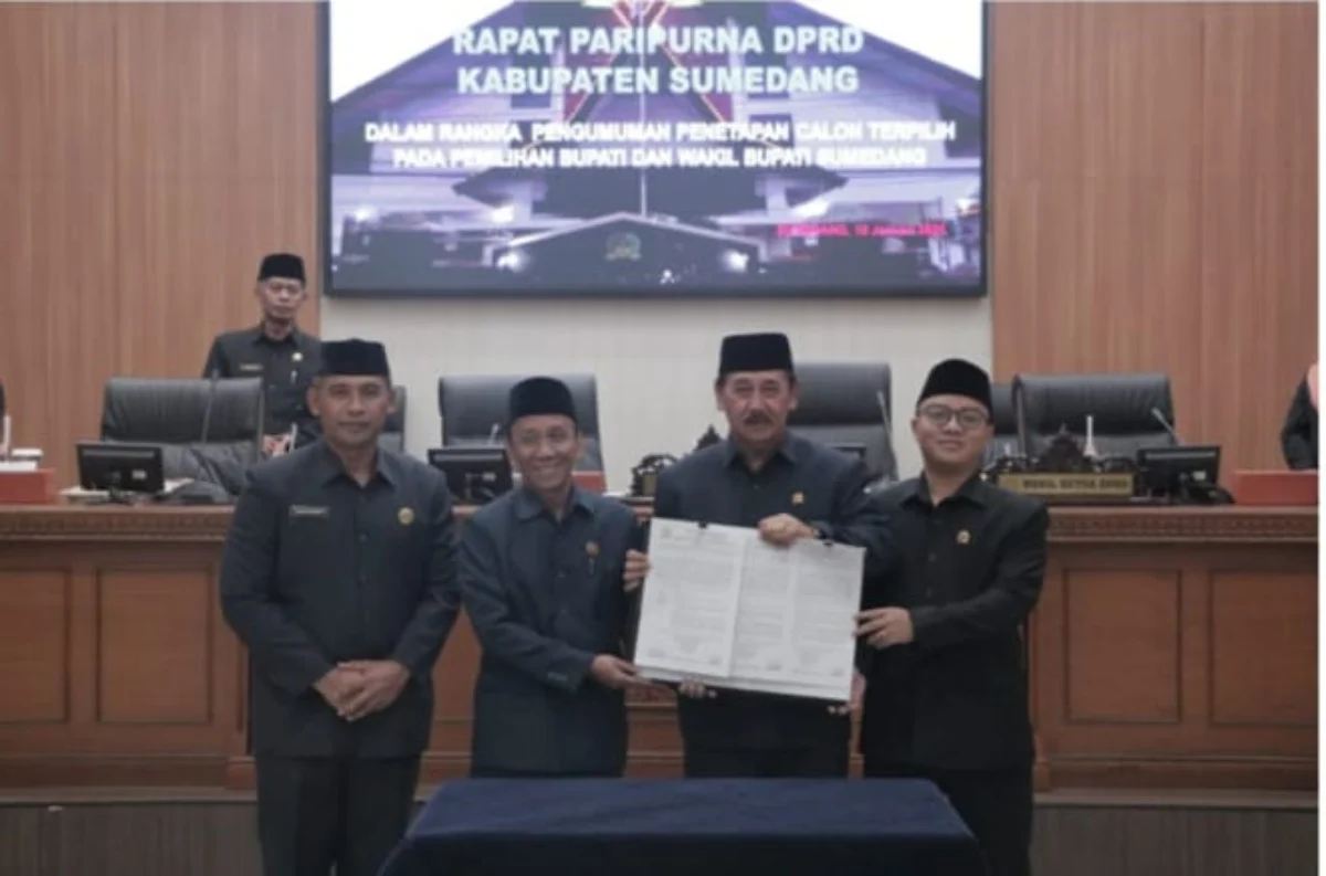 DPRD Sumedang Umumkan Penetapan Bupati Wakil Bupati Terpilih 2024, Pada Sidang Paripurna ...