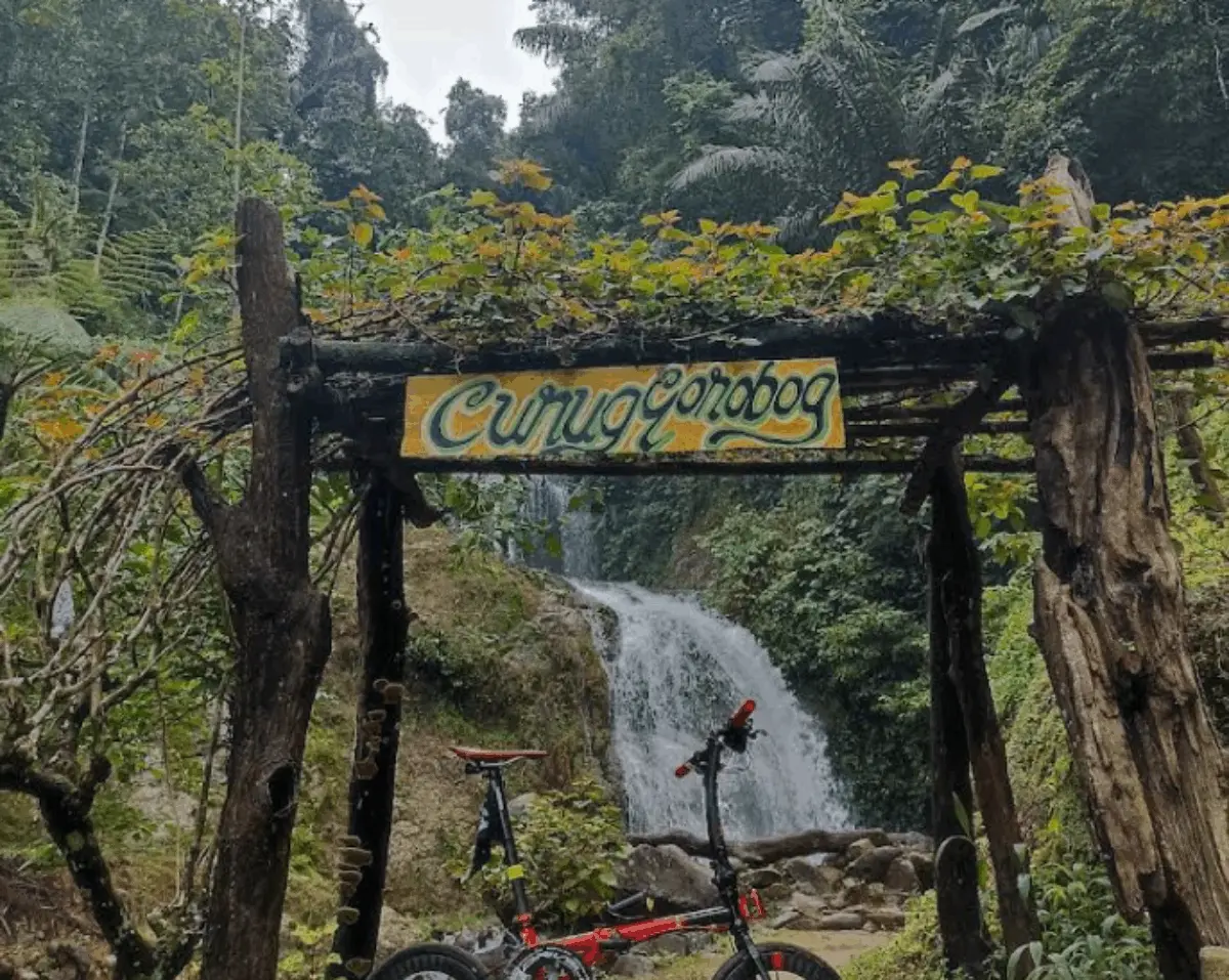 Curug Gorobog Bikin Terpesona Memanjakan Mata Saat Melihatnya ...